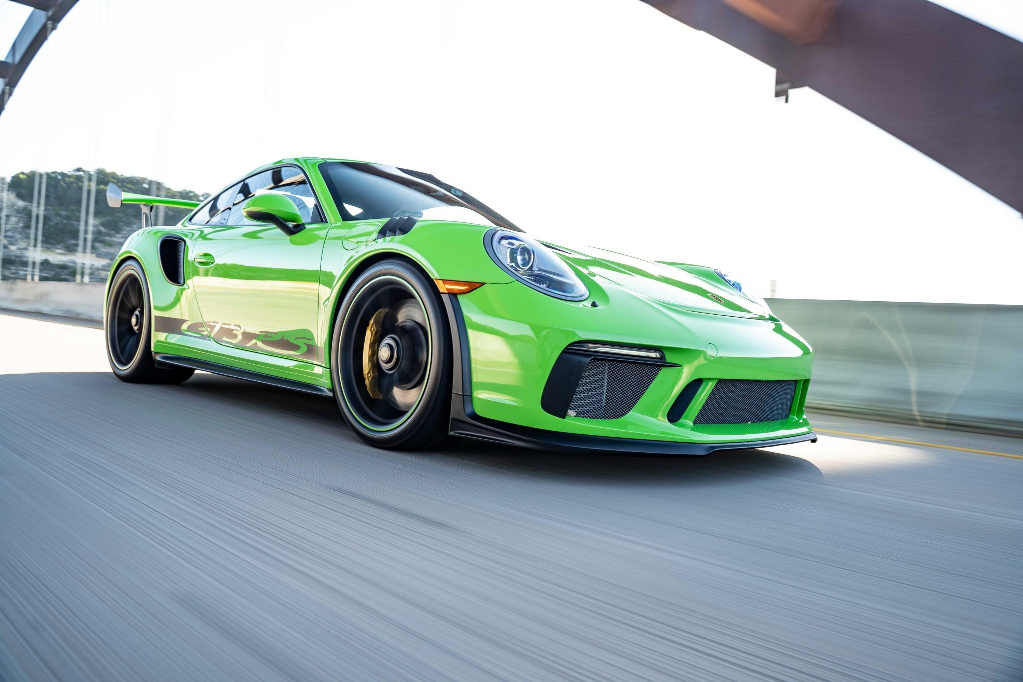 Why These 2 Modified Porsches Are Great Alternatives To A New GT3