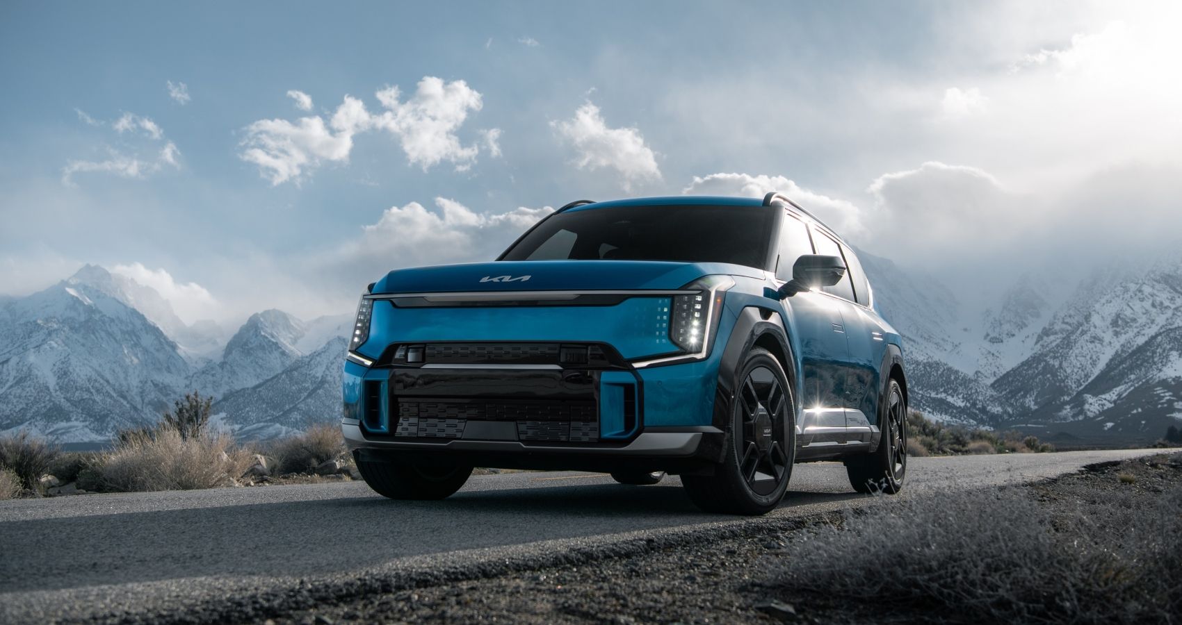 Why We Would Buy A Rivian R1S Over A Tesla Model X In 2023