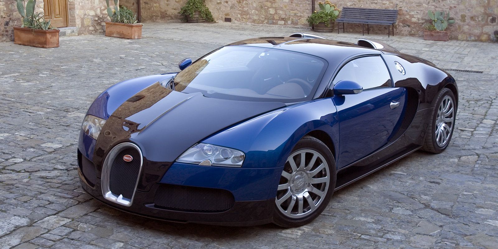 10 Iconic Cars That Revolutionized Automotive Engineering