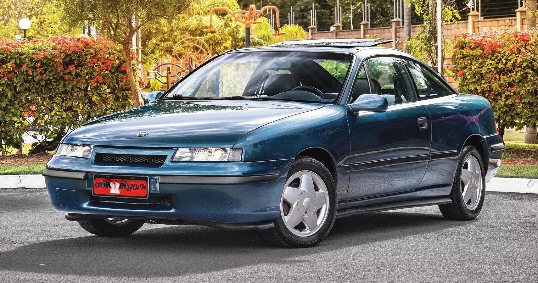 10 Classic American Cars That Have High Maintenance And Repair Costs