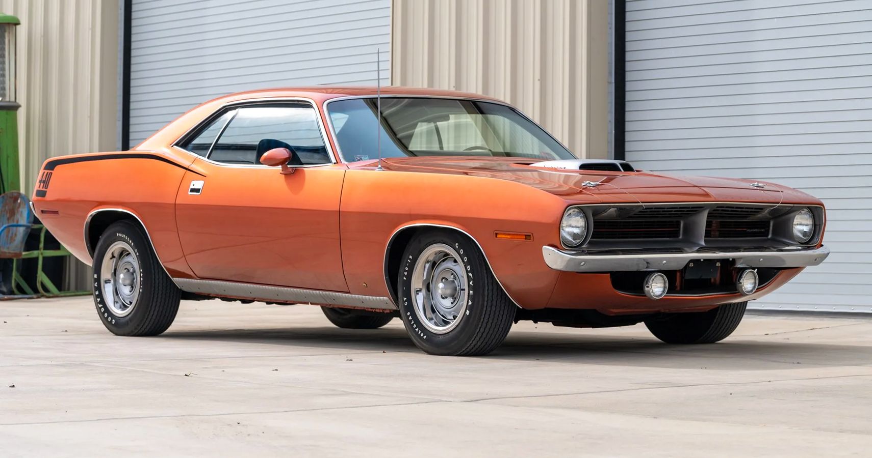 10 Iconic American Muscle Cars That Defined Power And Performance