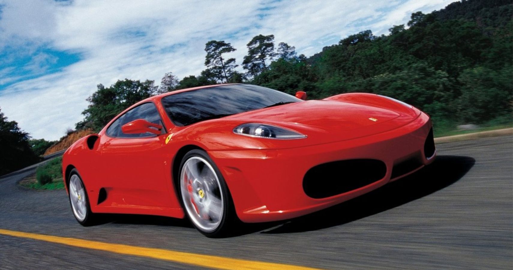 10 Legendary Supercars That Defined The 2000s