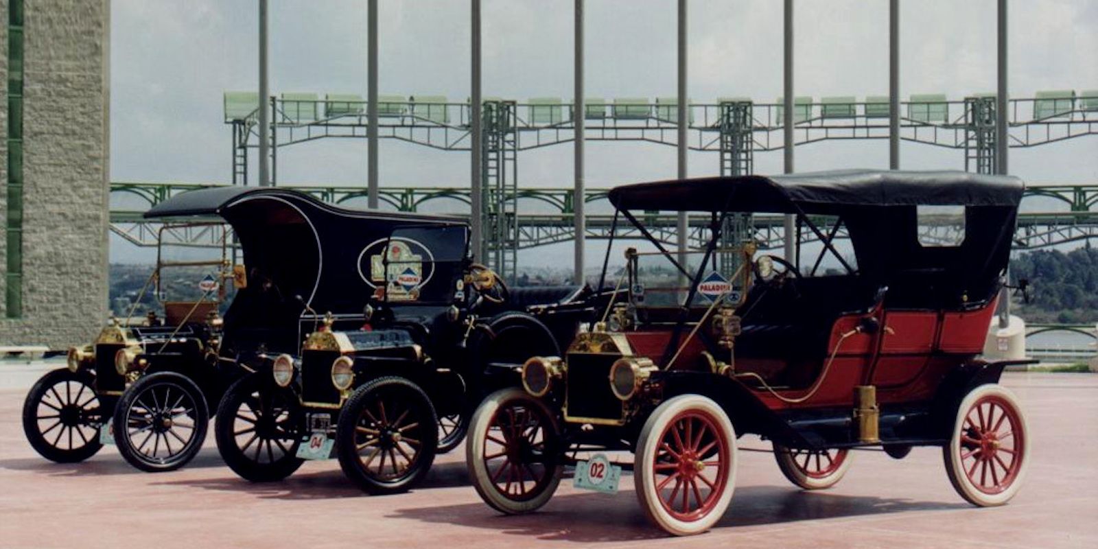 10 Iconic Cars That Revolutionized Automotive Engineering