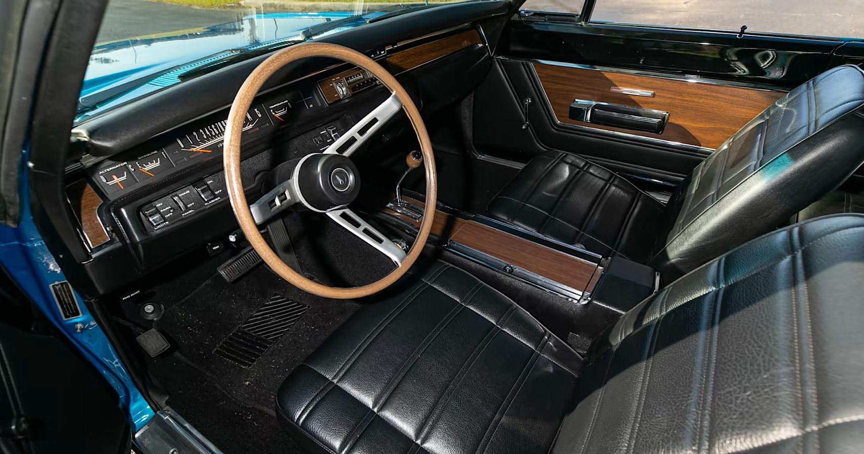 10 Features That Made The 1969 Plymouth GTX A Powerful And Sleek Muscle Car