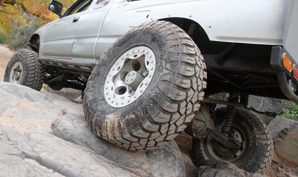 Off-Road Truck Capabilities: Ford Raptor Vs Chevy ZR2 Vs Toyota TRD Pro