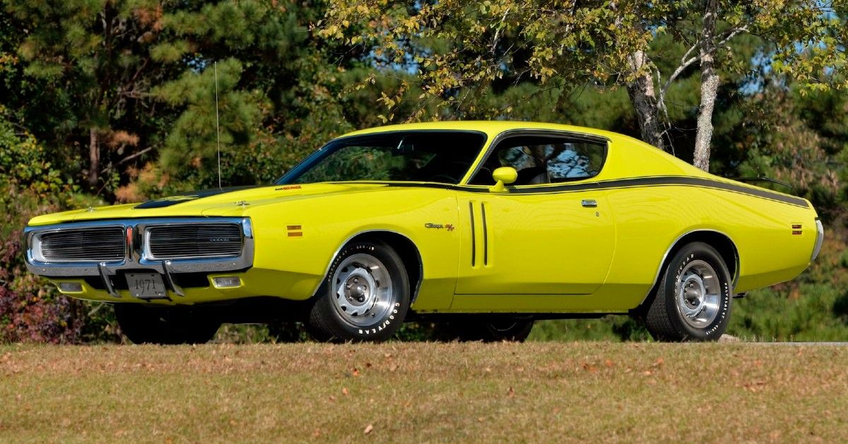 Yellow 1971 Dodge Charger R/T Is A Real Head Turner