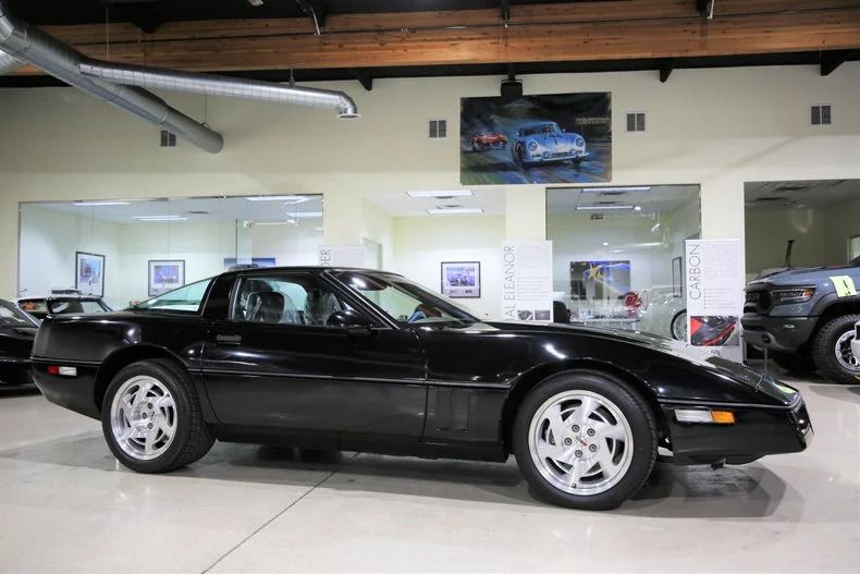 This 30 Miles Chevrolet Corvette ZR-1 Is A Sports Car Collectors Dream