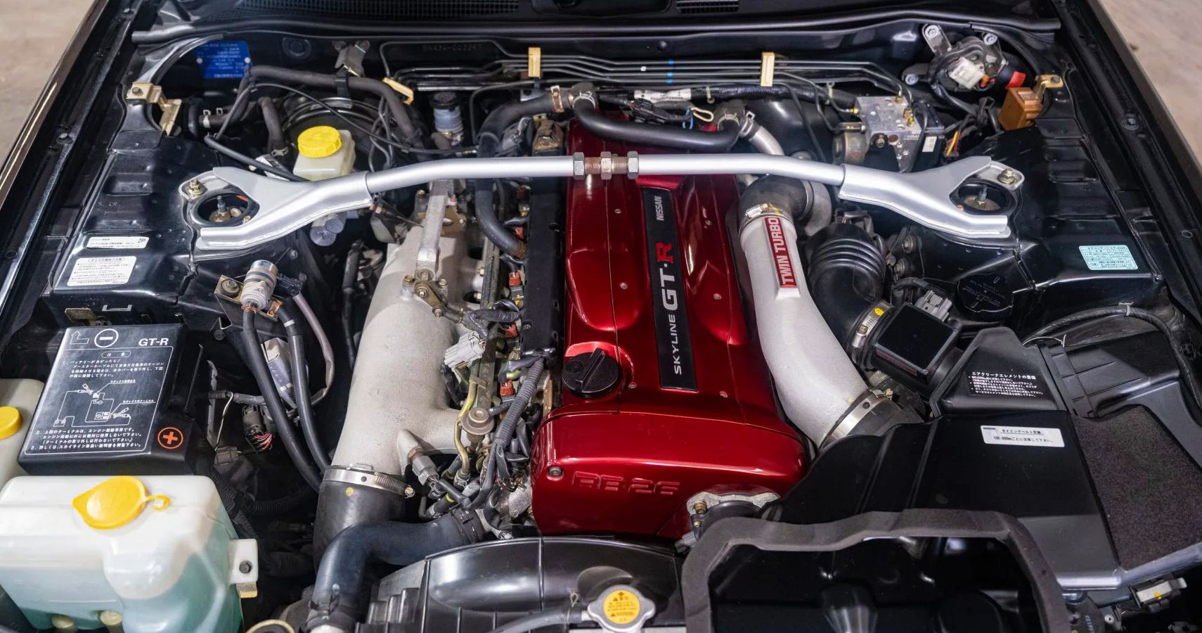 10 Legendary Car Engines That Redefined Automotive Performance