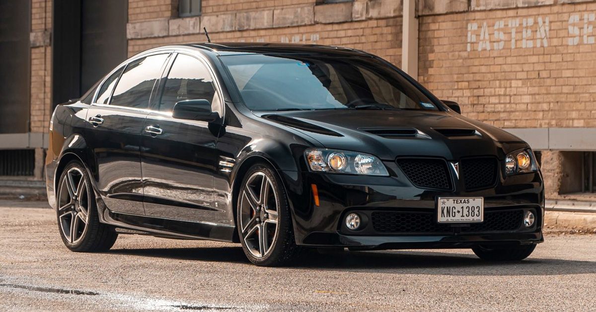 10 Reliable Sports Cars That Are Faster Than The New Challenger