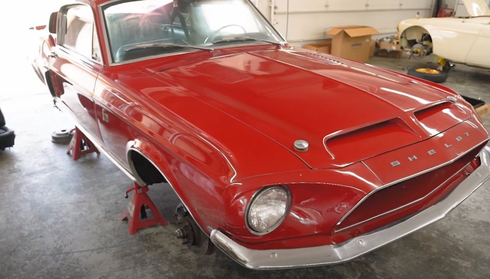 Dennis Collins Explores 200 Drool-Worthy Shelby Mustangs And Cobras ...