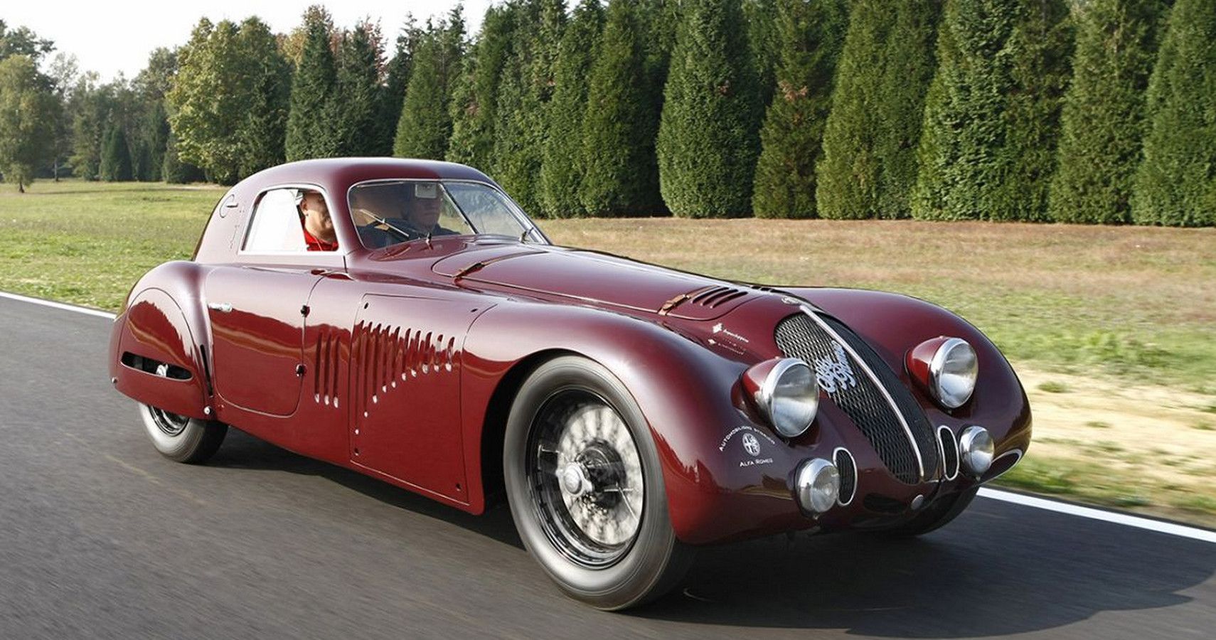 9 Italian Classic Cars That Define Automotive Elegance