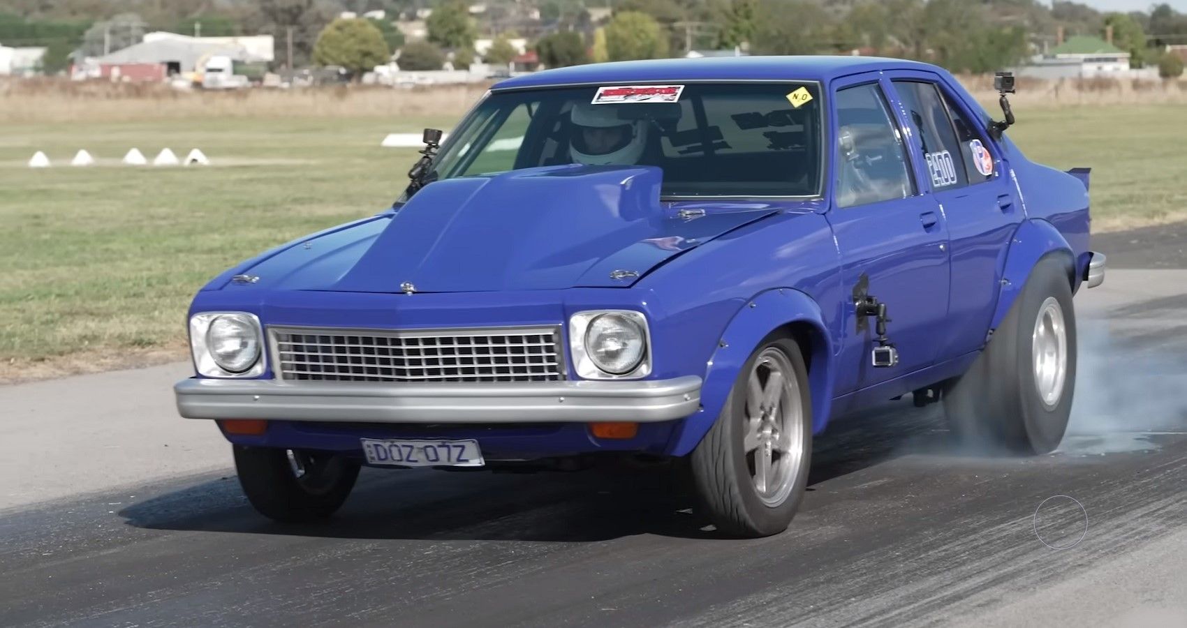 See A Fully-Built Nissan Skyline GT-R Take On 1400 HP Of Australian ...