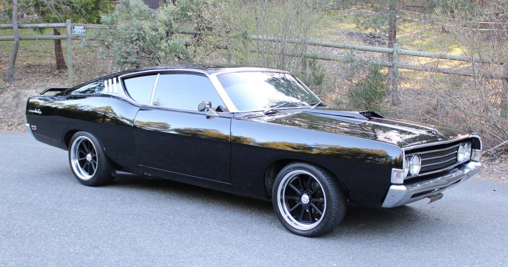 Legendary Muscle Cars Powered By The Ford Windsor V8 Engine