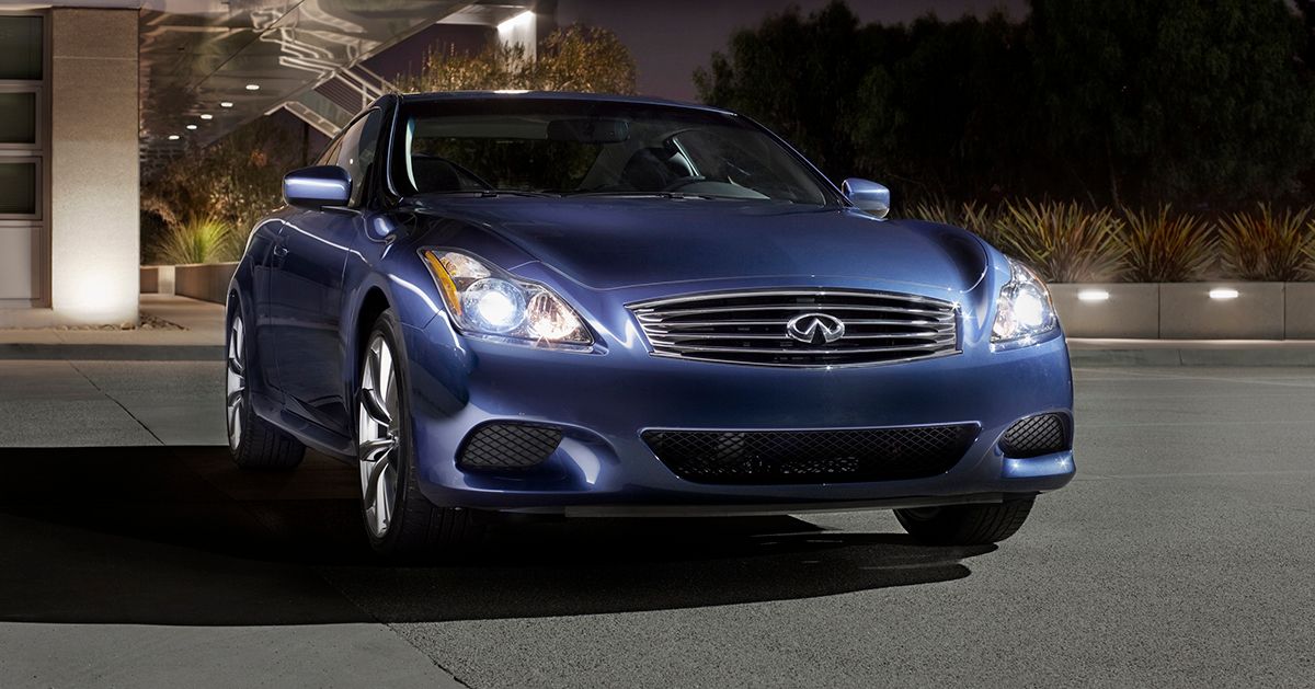 10 Reliable Sports Cars That Are Faster Than The New Challenger