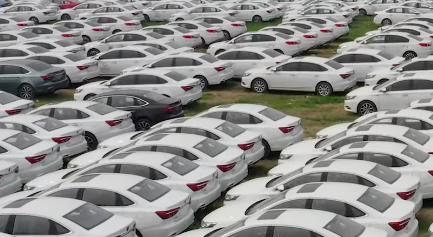 Here's Why China Has Thousands Of Abandoned Cars Rotting In Fields
