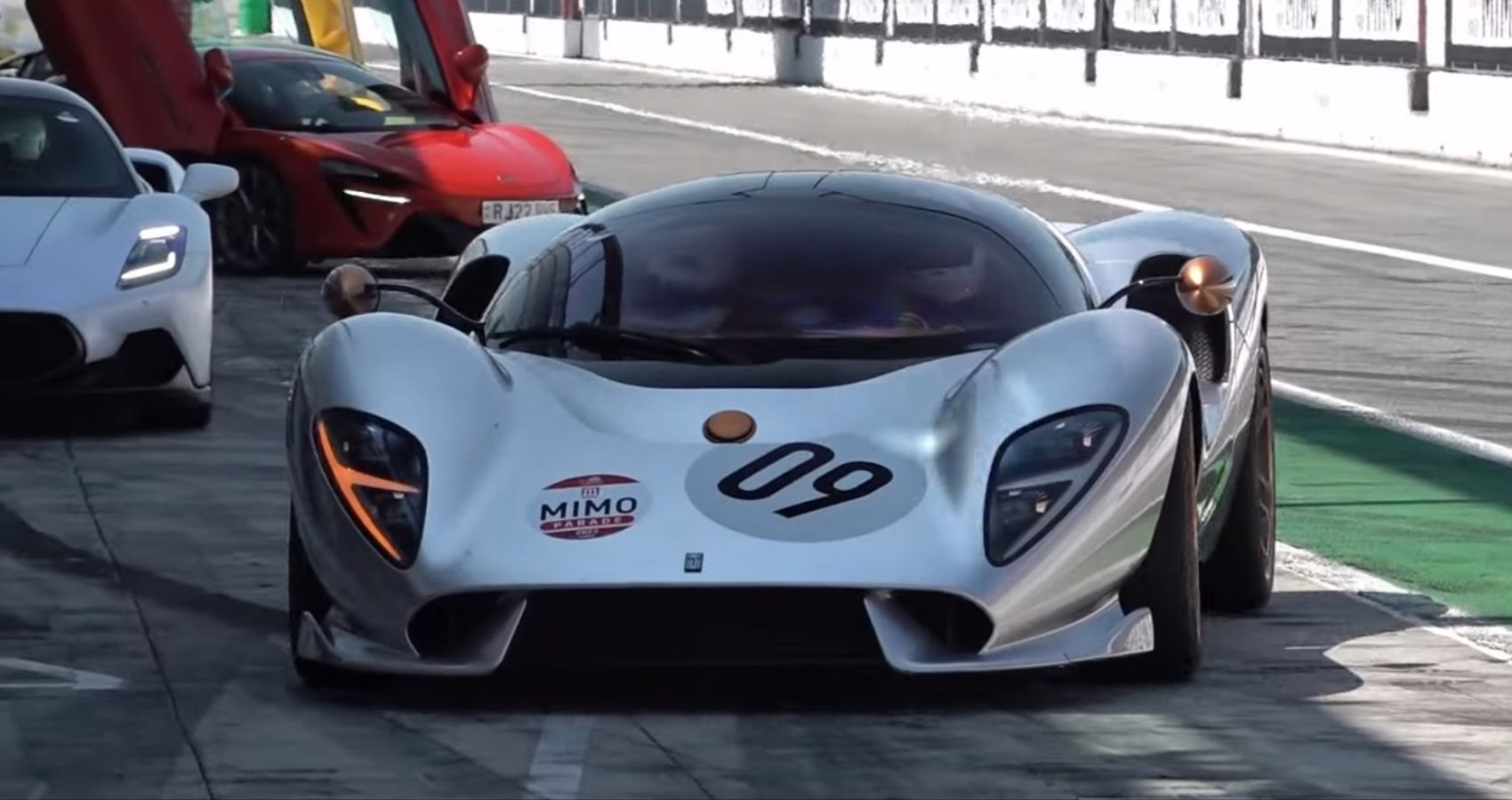 Watch The Last V12-powered De Tomaso P72 Scream Around The Monza Circuit