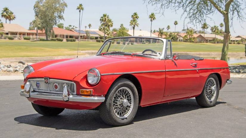 10 Gorgeous Vintage Convertibles That Are Still Cheap
