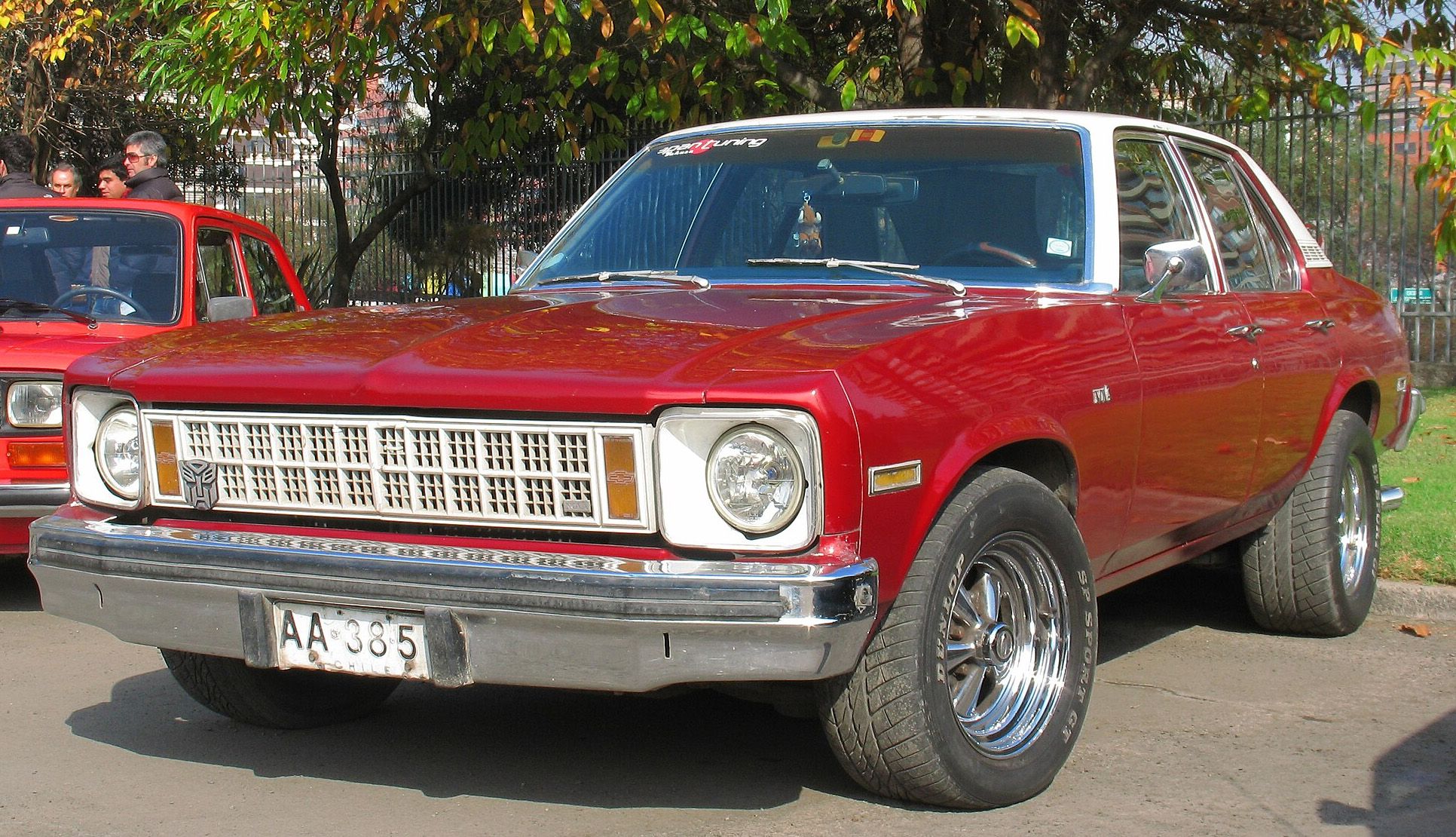 10 Classic Sedans You Can Modify Into Fast Sleepers For Cheap