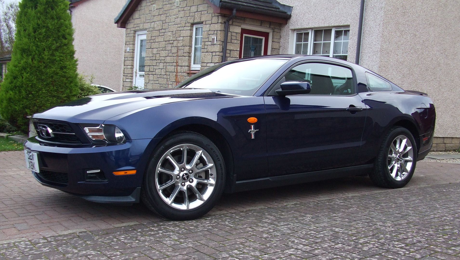 The Most Powerful Six-Cylinder Muscle Cars That Can Keep Up With A V8