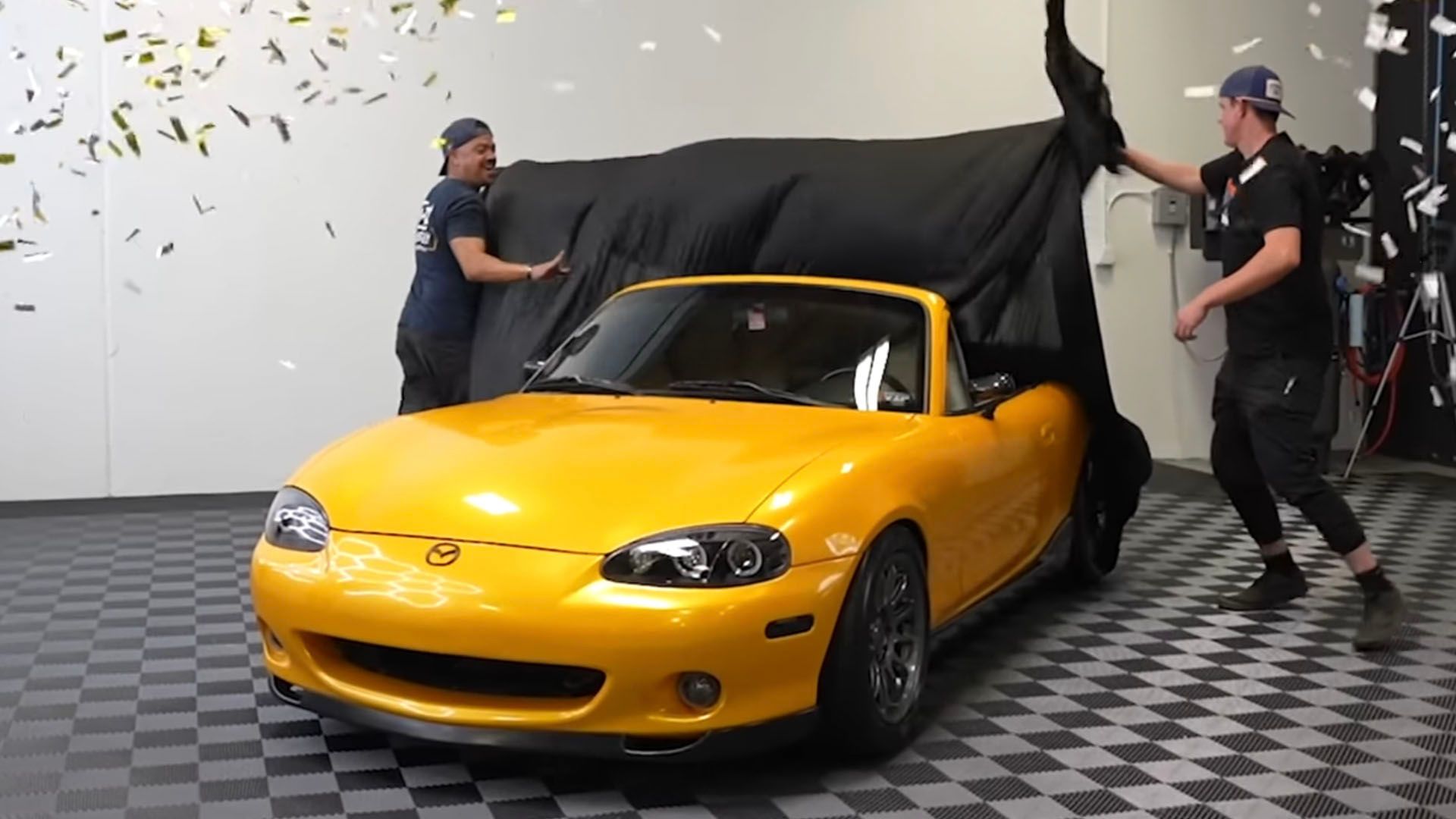 This Mazda Miata Goes From Busted To Beautiful In An Epic Dream Car ...