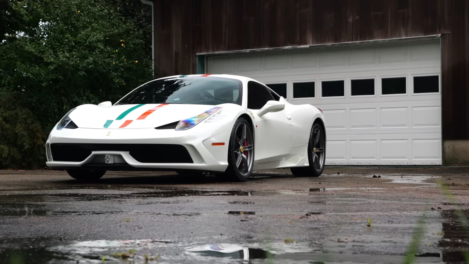 This Ferrari 458 Speciale With A Manual Gearbox Is An Enthusiast's ...