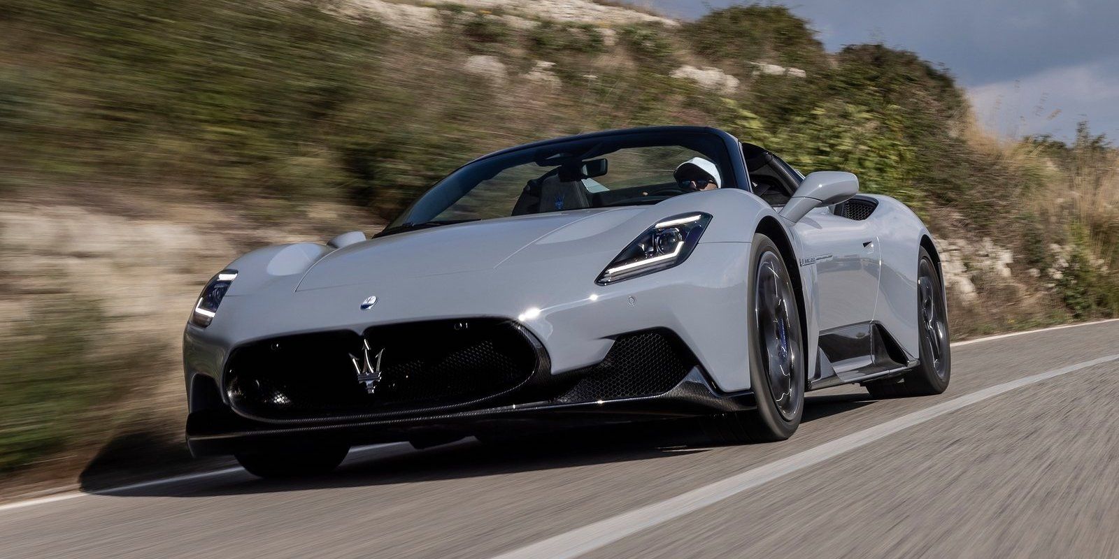 10 Powerful Six-Cylinder Sports Cars That Defy Expectations