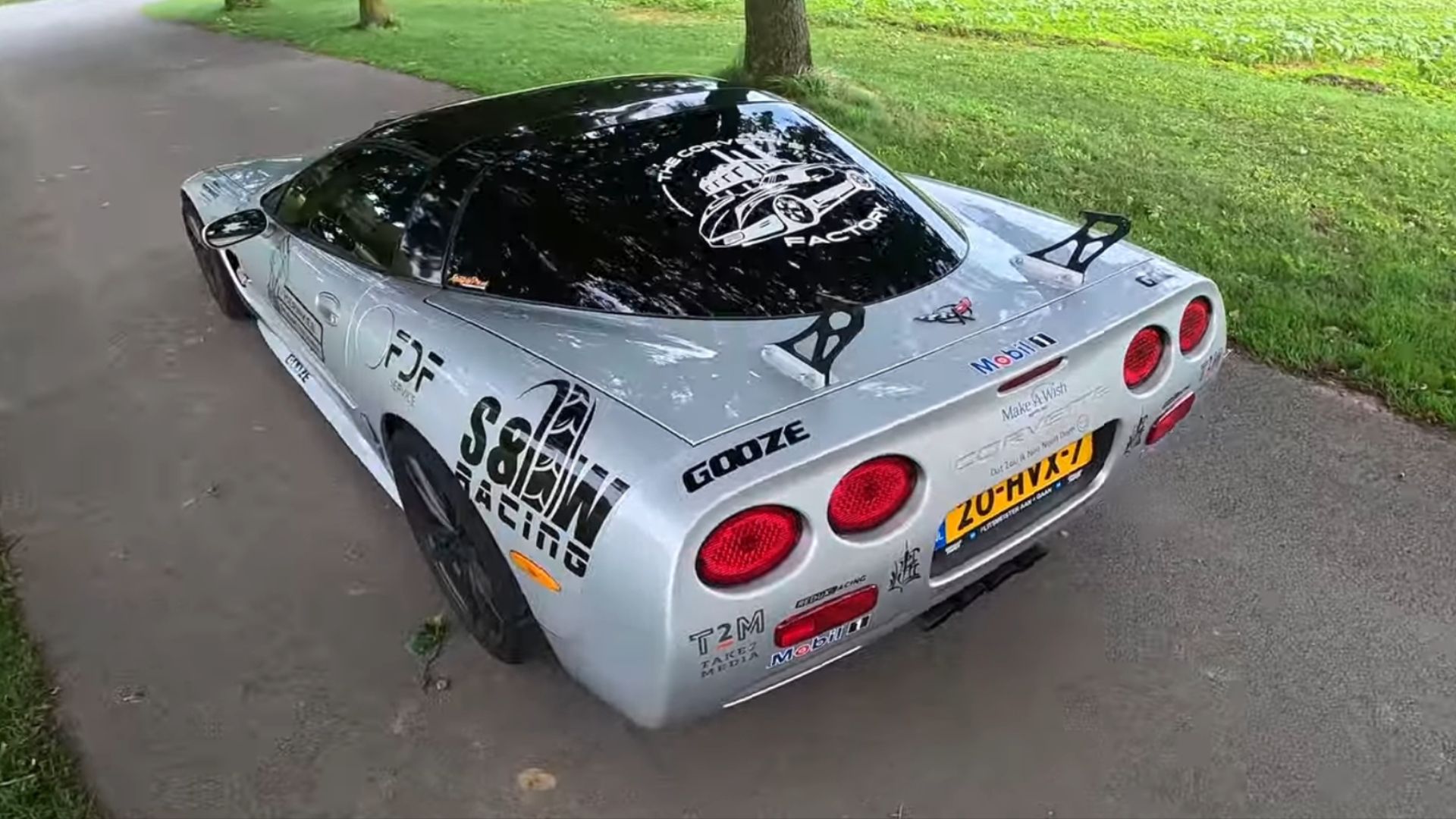 The Iconic American Sports Car Bargain That's Too Good To Pass Up