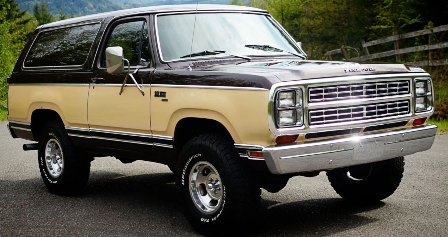 The Underappreciated Plymouth SUV That Totally Kicks Ass Off Road