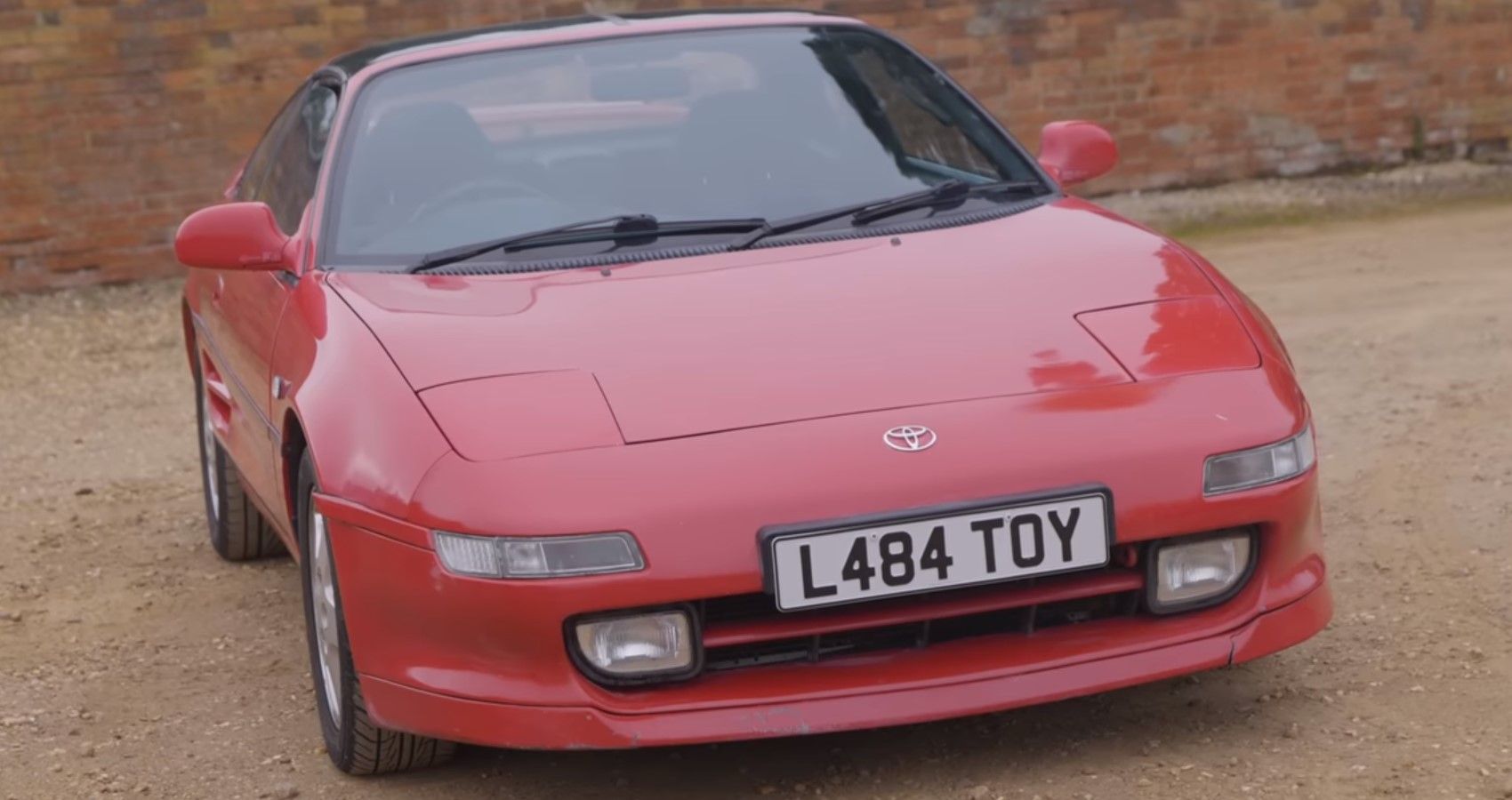 Why This Mid-Engined Toyota MR2 Is One Of The Last Affordable Japanese ...