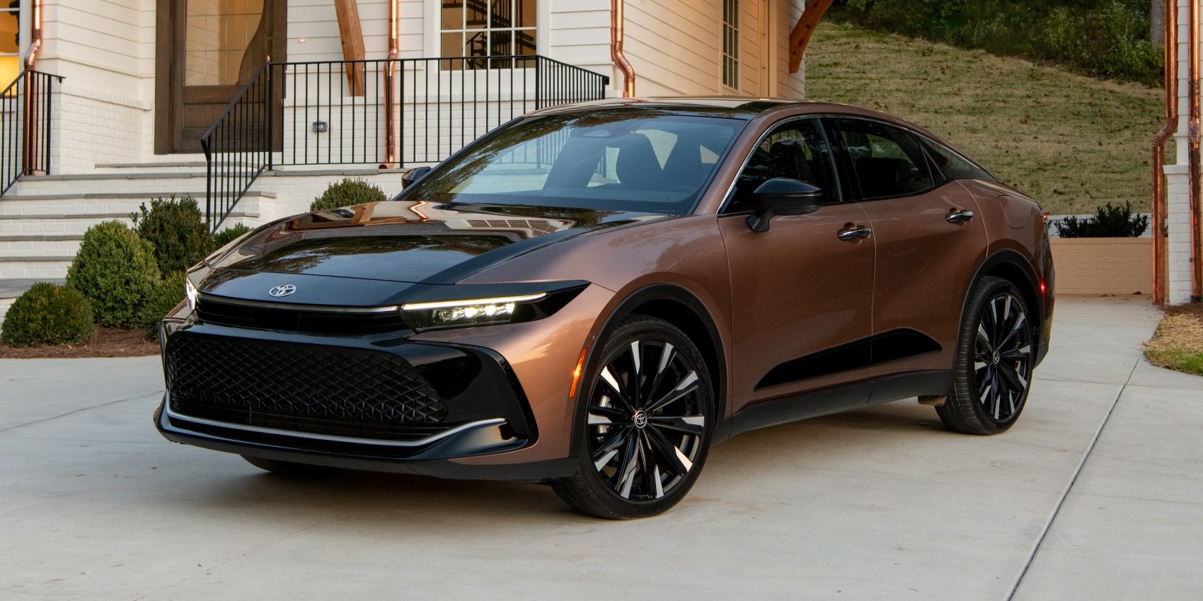 10 Budget Sedans To Rival The 2025 Toyota Camry