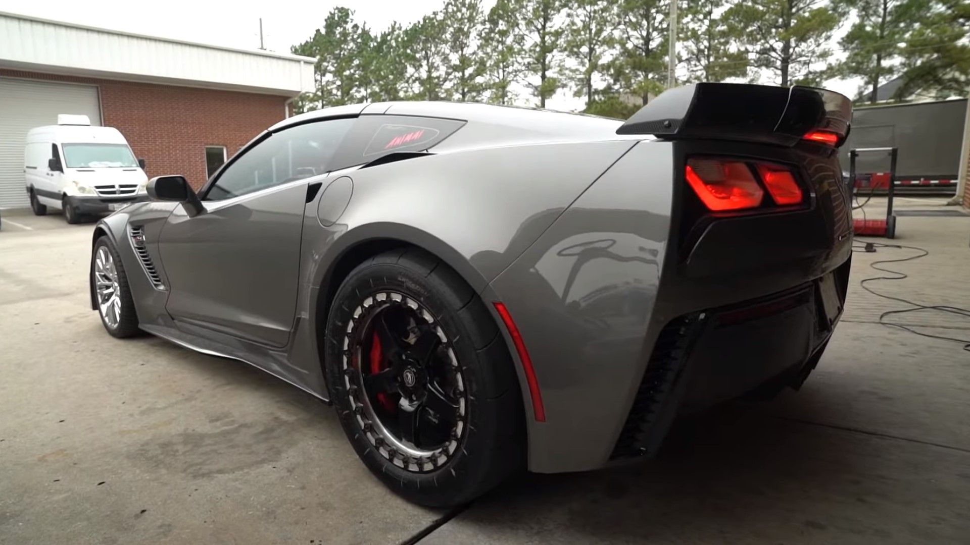 This C7 Chevy Corvette Z06 Is A Daily-Driver That Also Pulls 9-Second ...