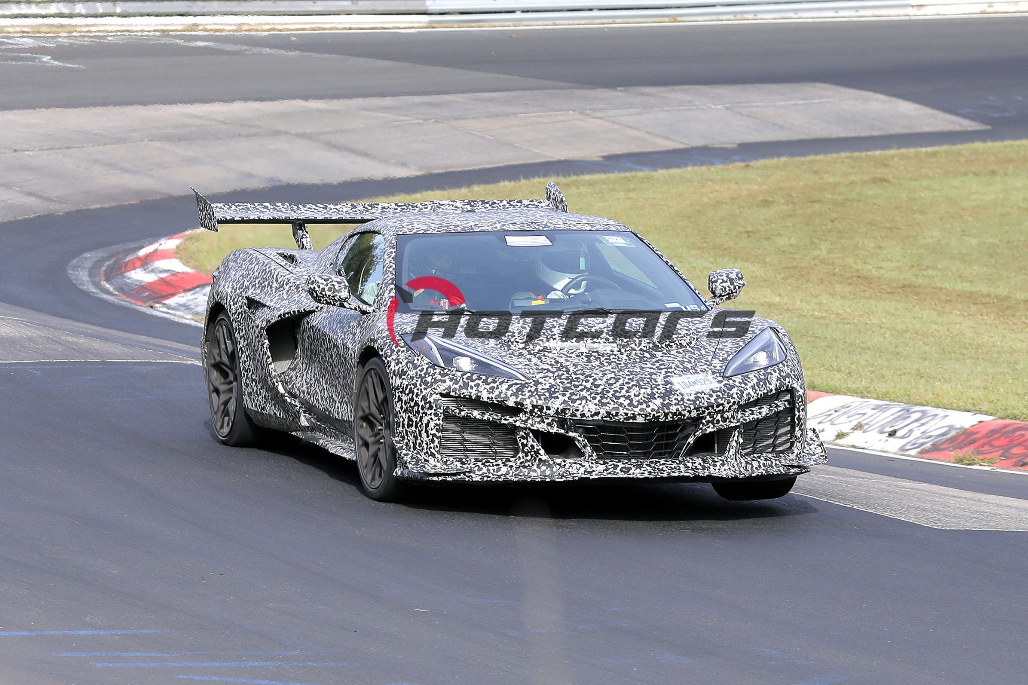 Official: New Chevrolet Corvette ZR1 Coming This Summer