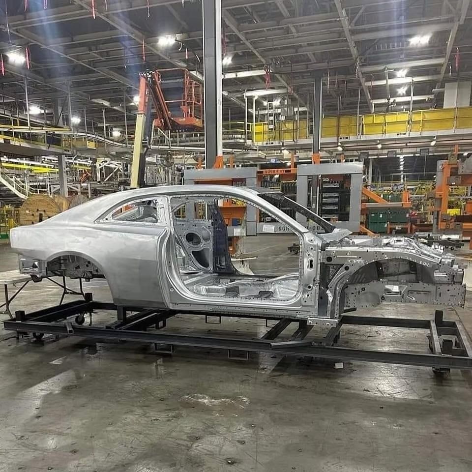 Leaked 2-Door Dodge Charger Daytona Shell Appears, Transmission Tunnel ...