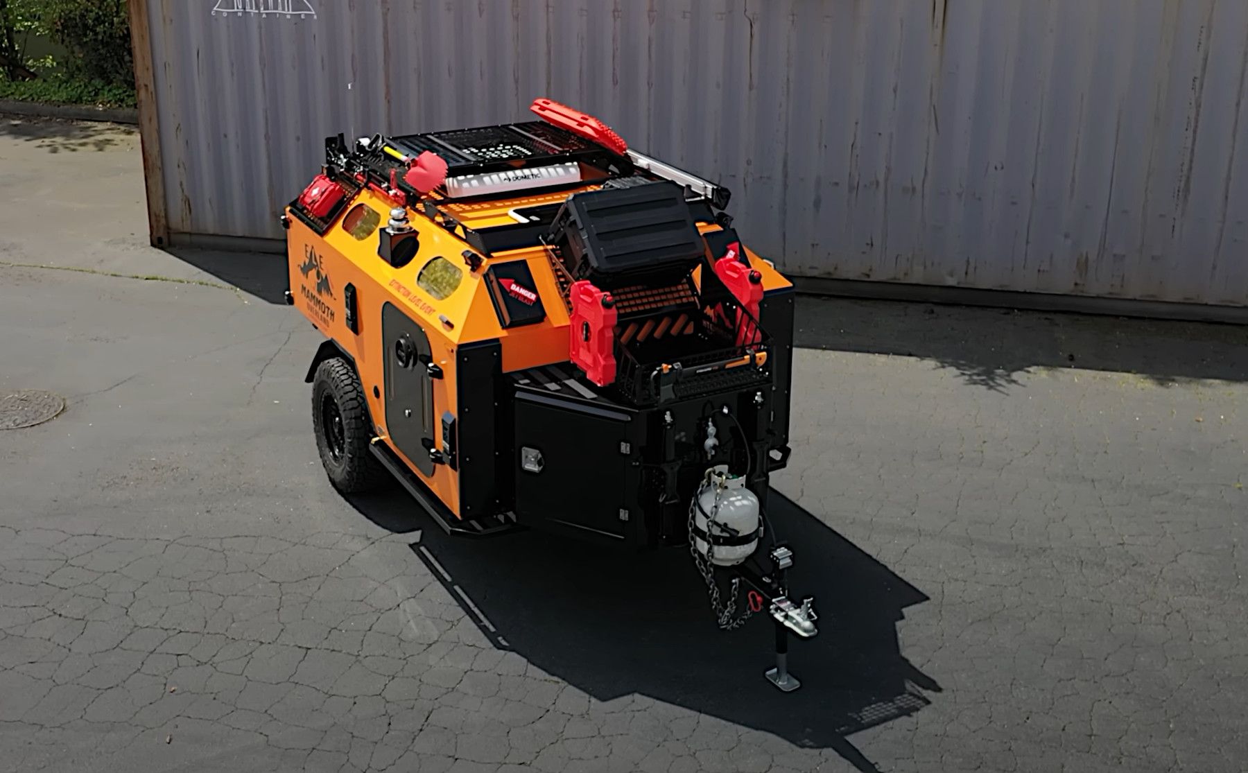 Rugged Camper Dubbed 'Extinction Level Event' Is The Ultimate Survival ...