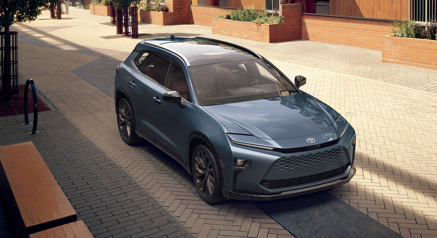How The Crown 'Landscape' Edition Turns The Toyota Crossover Into A ...