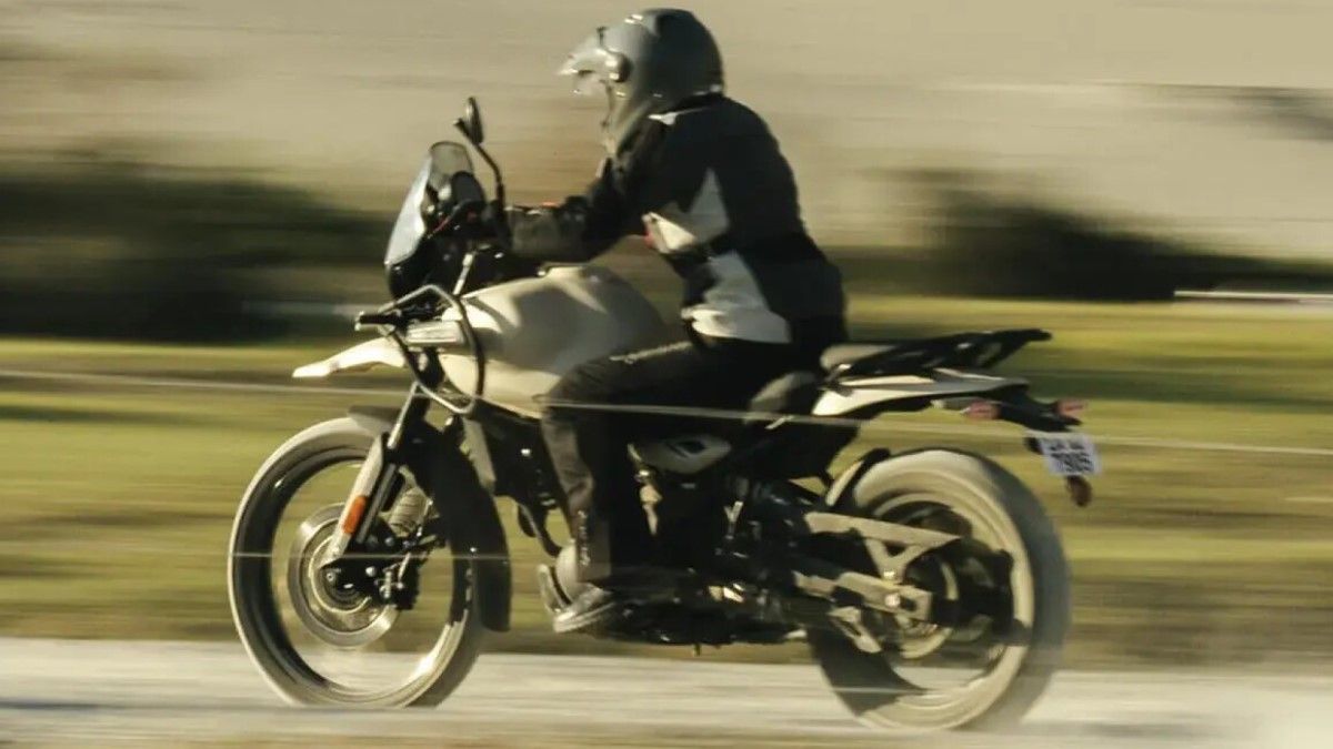 Here's Why The New Royal Enfield Himalayan's Sherpa 450 Engine Is A Big ...