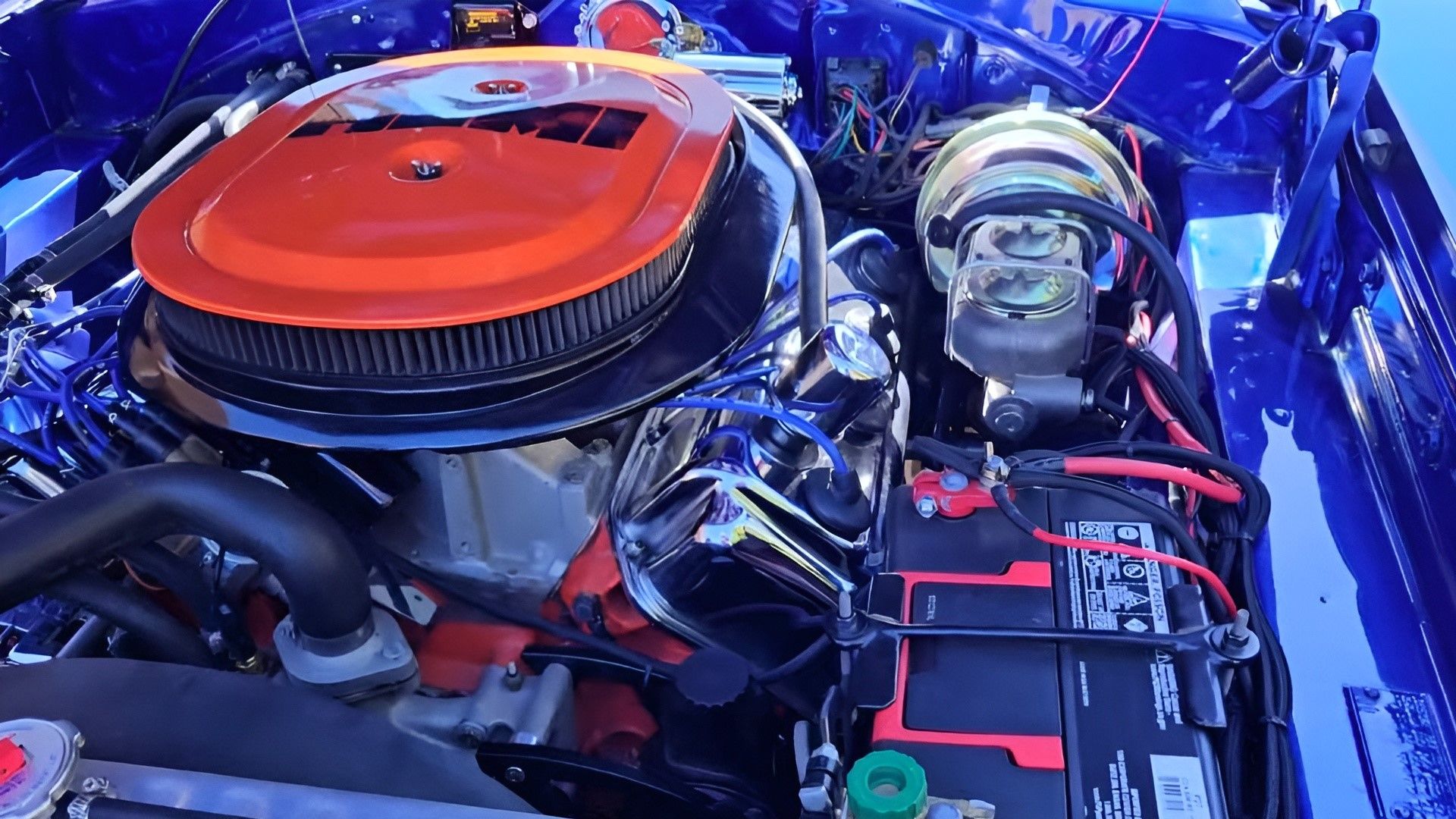 1970 Dodge Charger Hemi Engine