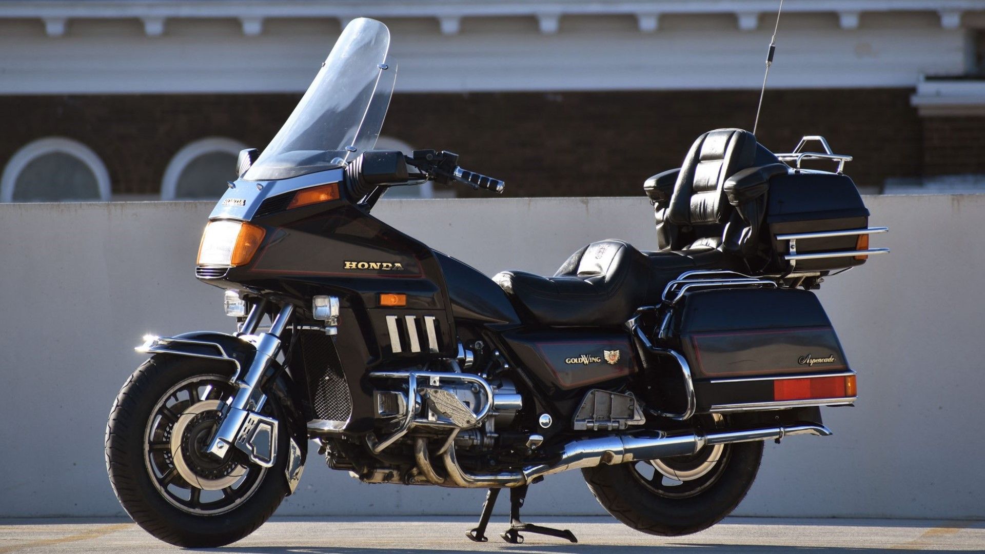 Premier Touring Bike: The Real Story Behind The Honda Gold Wing (First Gen)