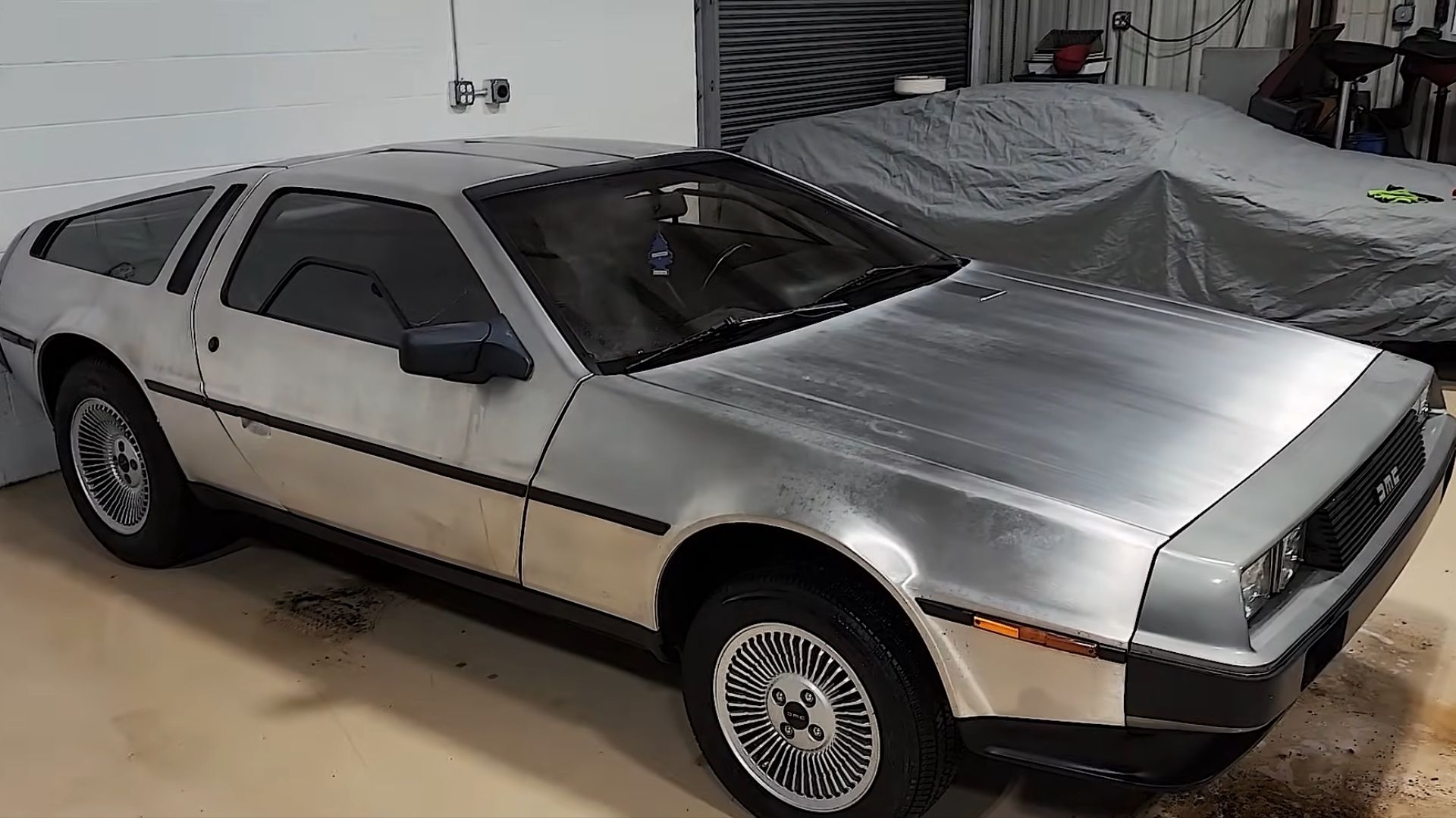 Enthusiasts Bring This Barn Find DeLorean To The Future With 1st Bath ...