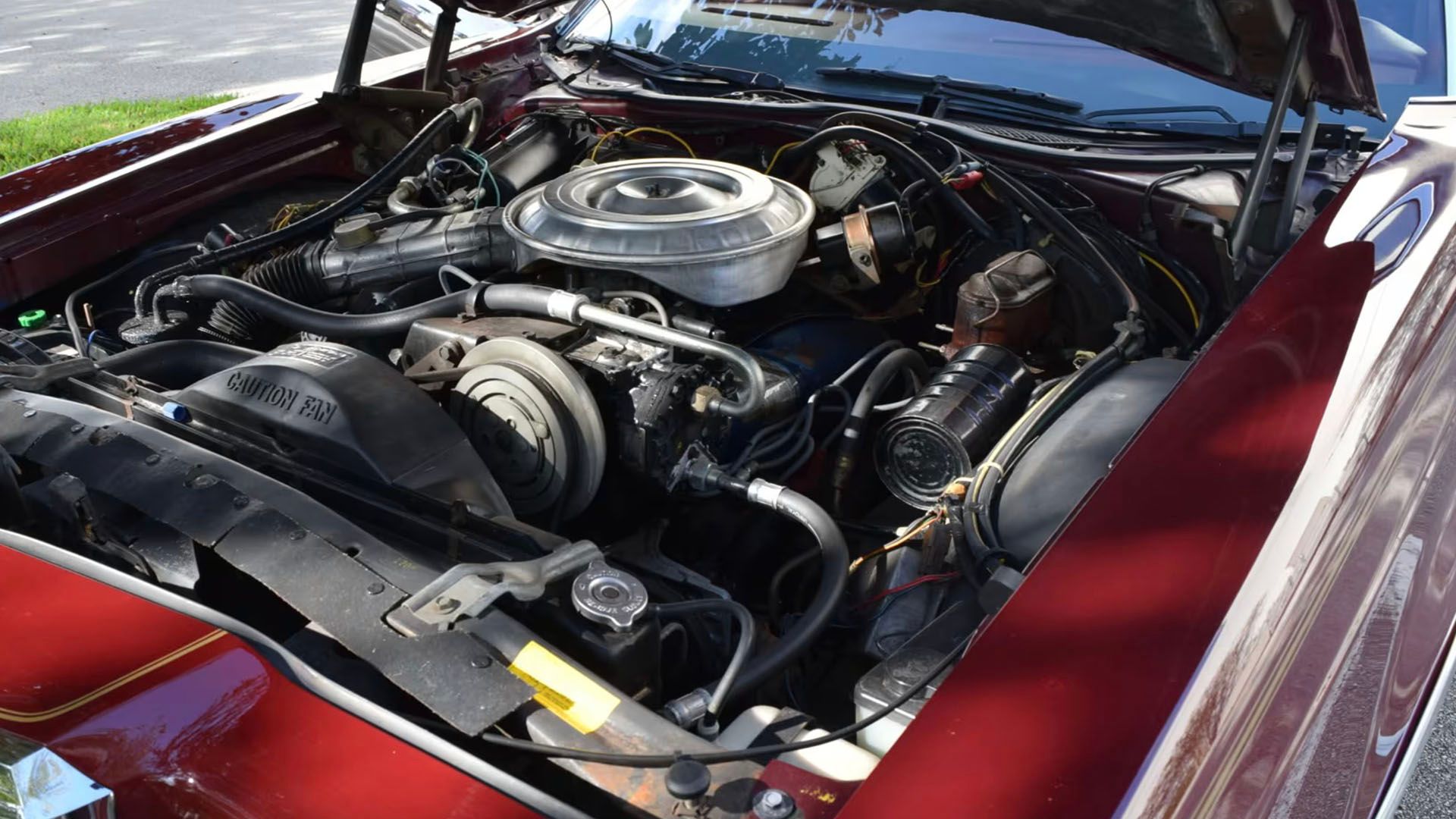Here's What Made The Ford 5.8-Liter Windsor V8 Such A Reliable Engine