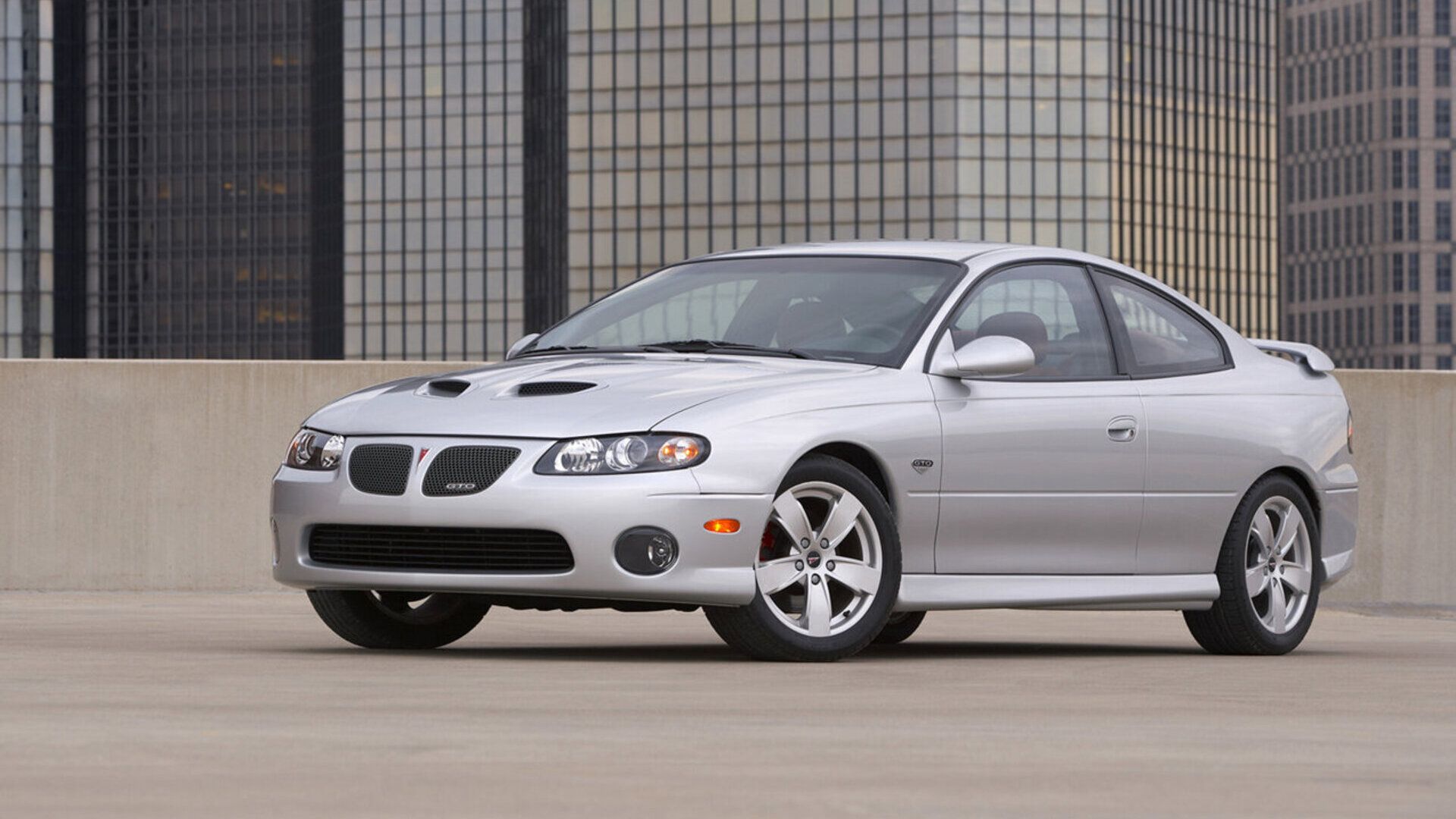 10 Insanely Fast RWD Cars For Gearheads Under $20,000