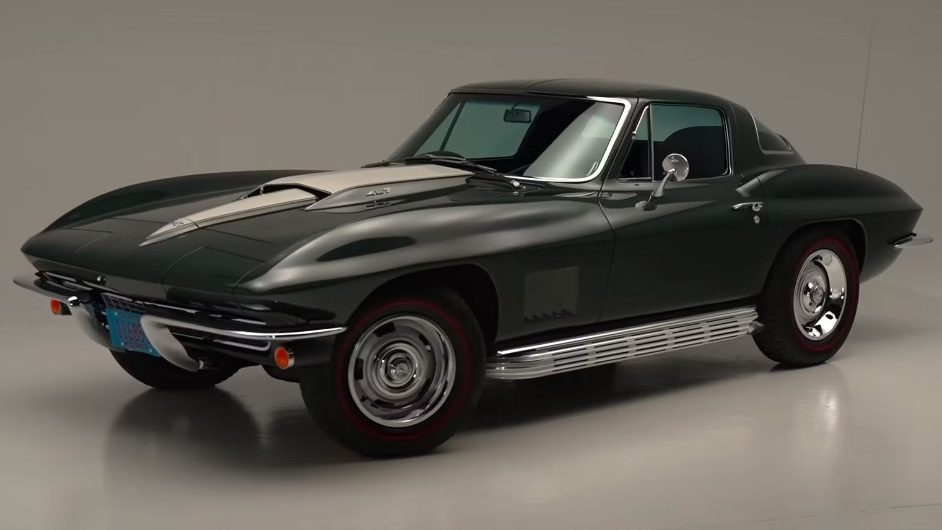 1967 Corvette Barn Find Hit A Deer Before Being Stored, Undergoes ...