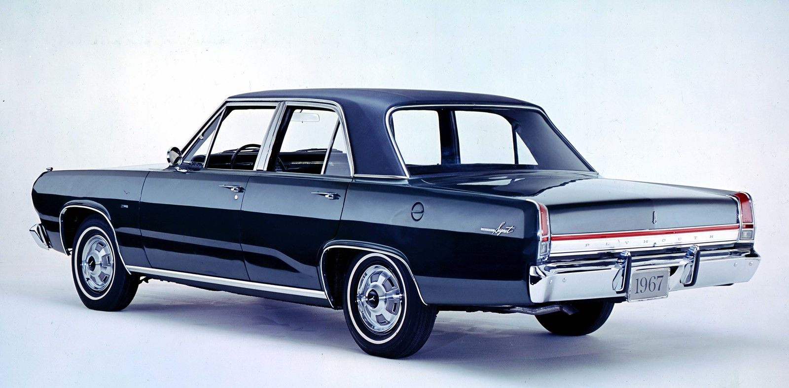 Mopar Engine Causes This Mechanic Stress For 1967 Plymouth Valiant Build