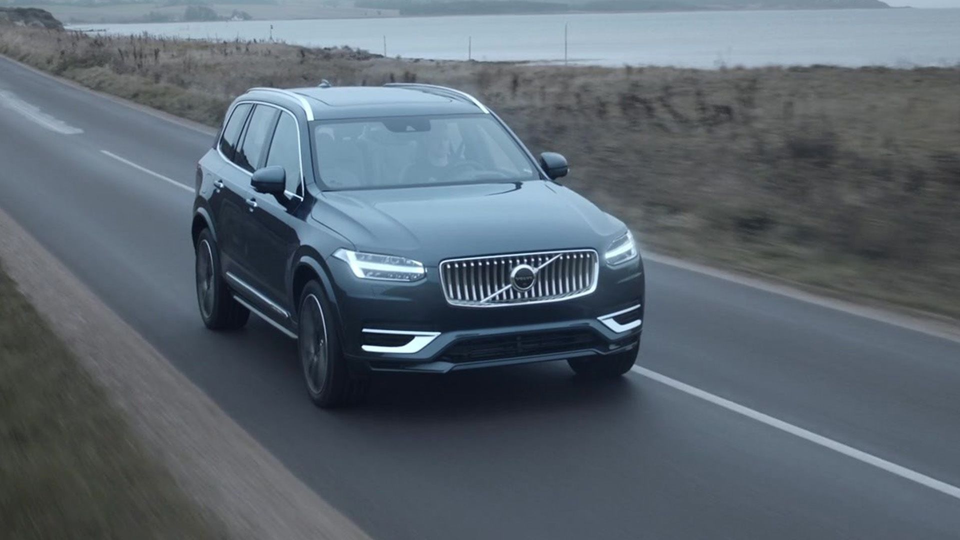 Best Luxury SUVs For 2023 And 2024