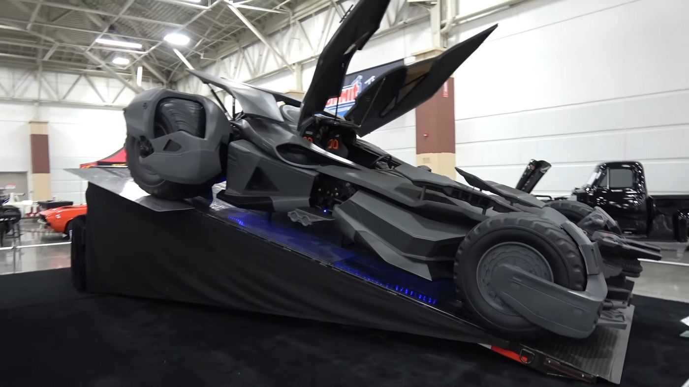 Buckle Up: Turbine-Fueled Batmobiles Take Center Stage At Exhibition