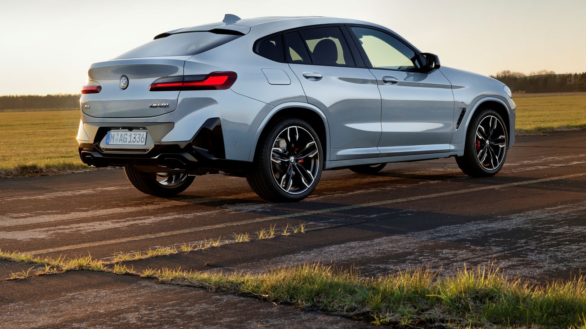 2024 BMW X4: A Comprehensive Guide On Features, Specs, And Pricing