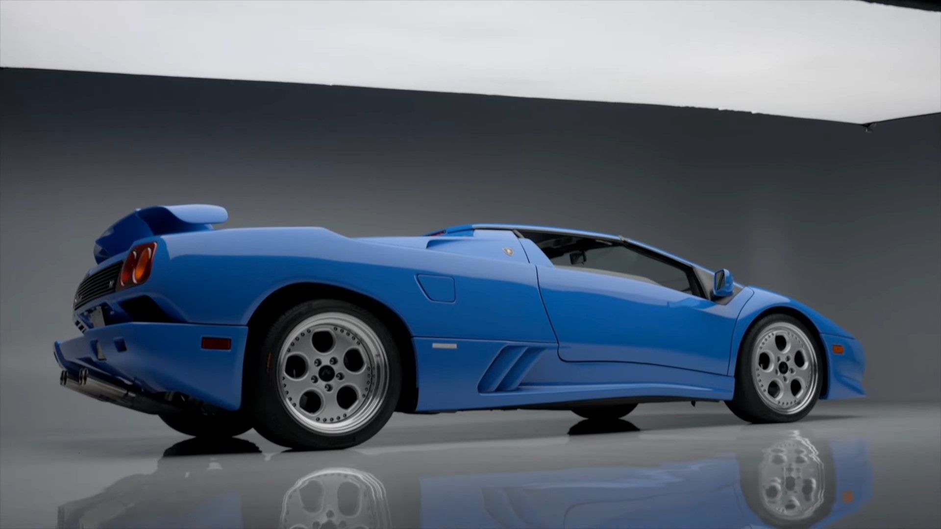 Here's What Happened To Donald Trump's Lamborghini Diablo VT Roadster