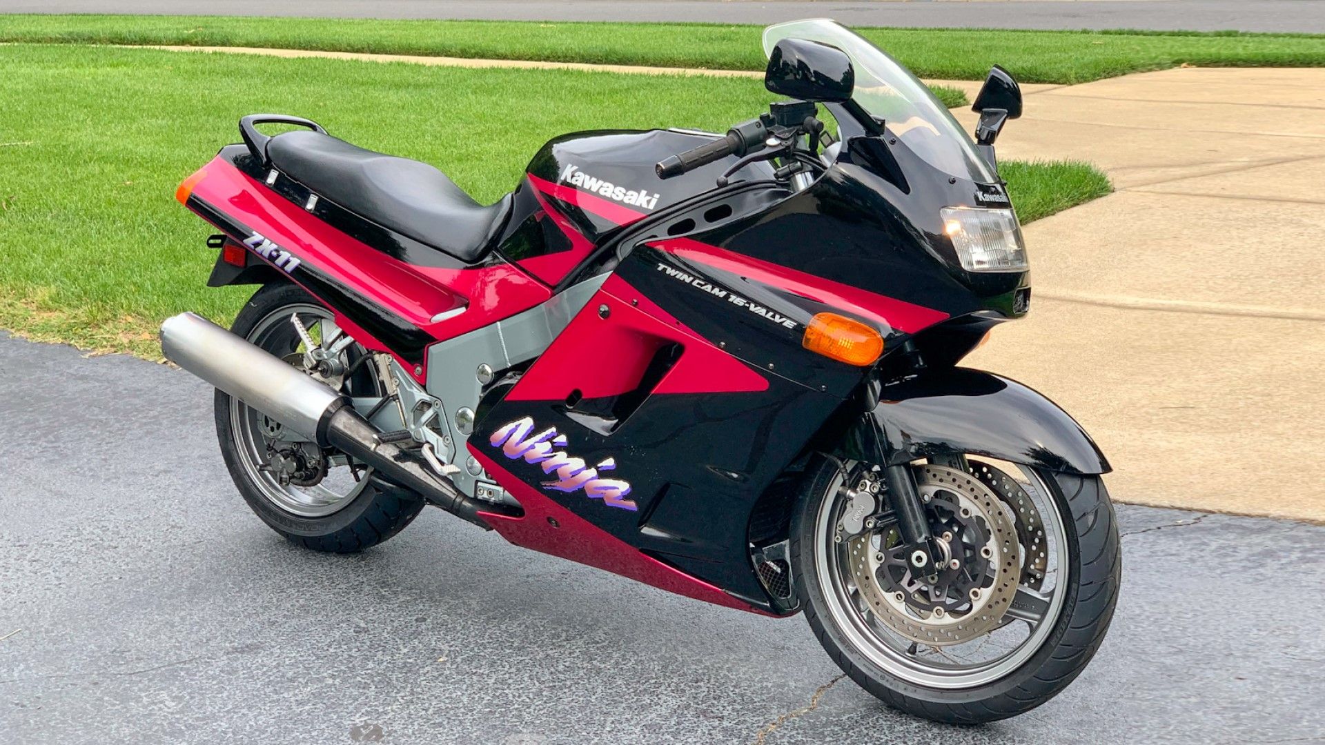 The 10 Best Sport Bikes Of The 90s
