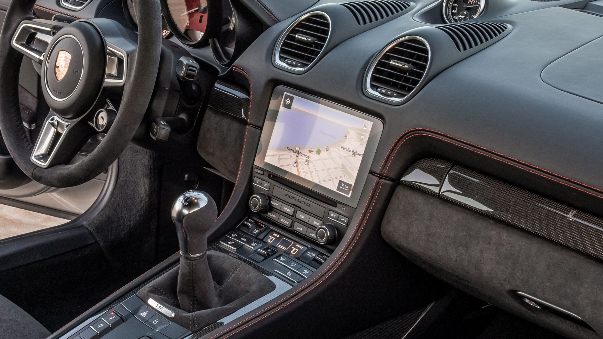 2024 Porsche Cayman Interior