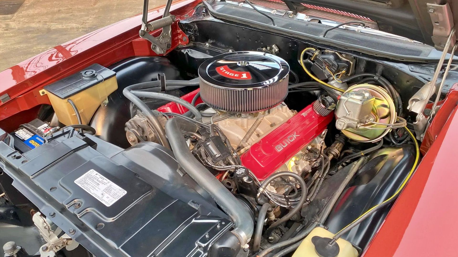 The 14 Biggest Displacement V8 Engines Ever In Production Muscle Cars